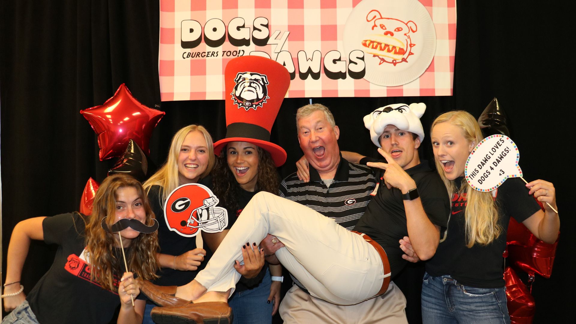 Over 100 New and Returning Students Celebrated at Dogs 4 Dawgs Welcome ...